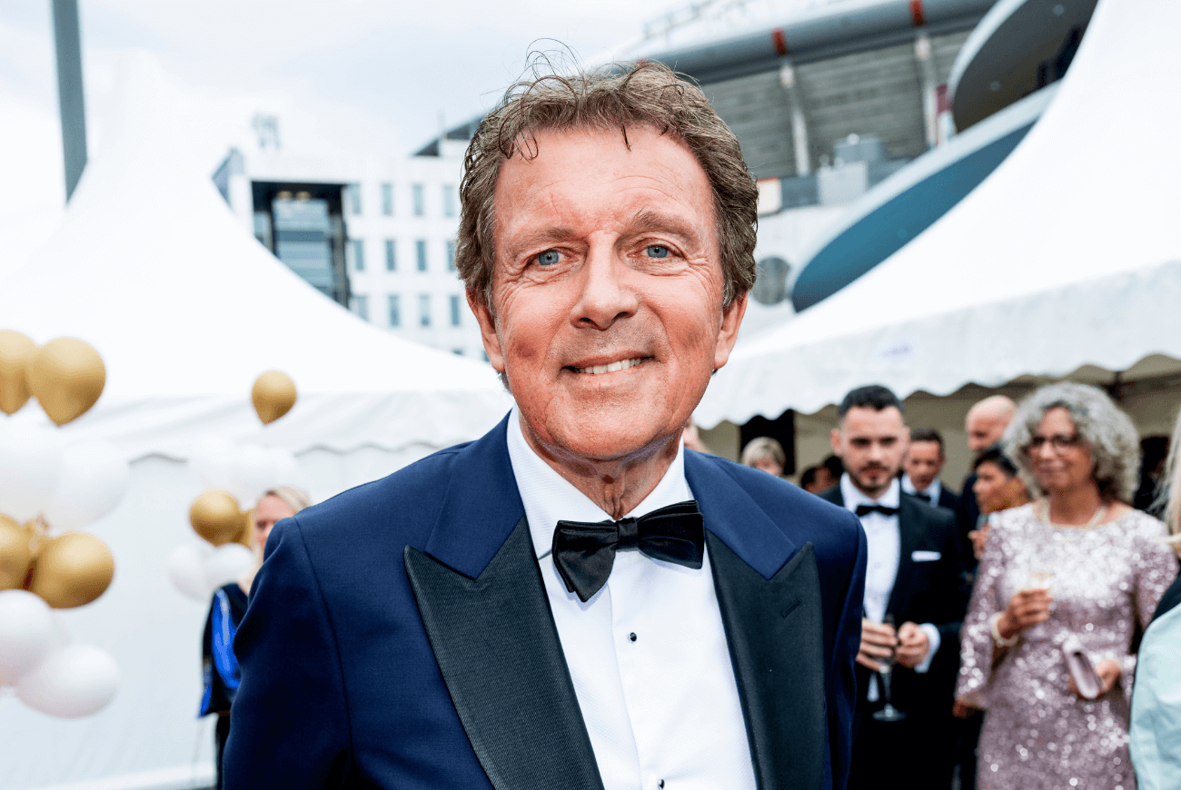 Robert ten Brink presenteert Valentijn top 300 op de radio