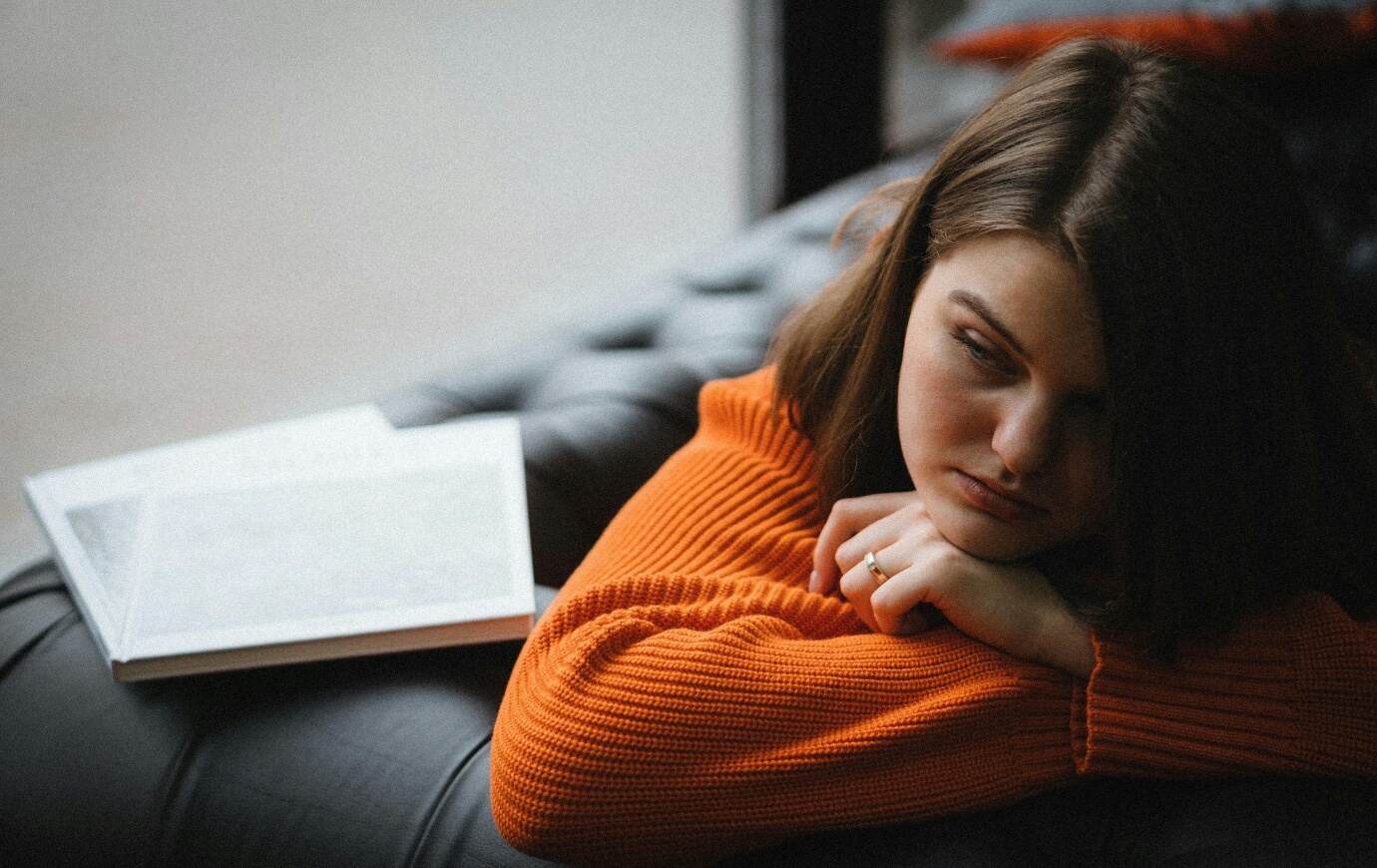 Rhodé: 'Mijn vriend laat constant weten dat hij teleurgesteld in mij is'